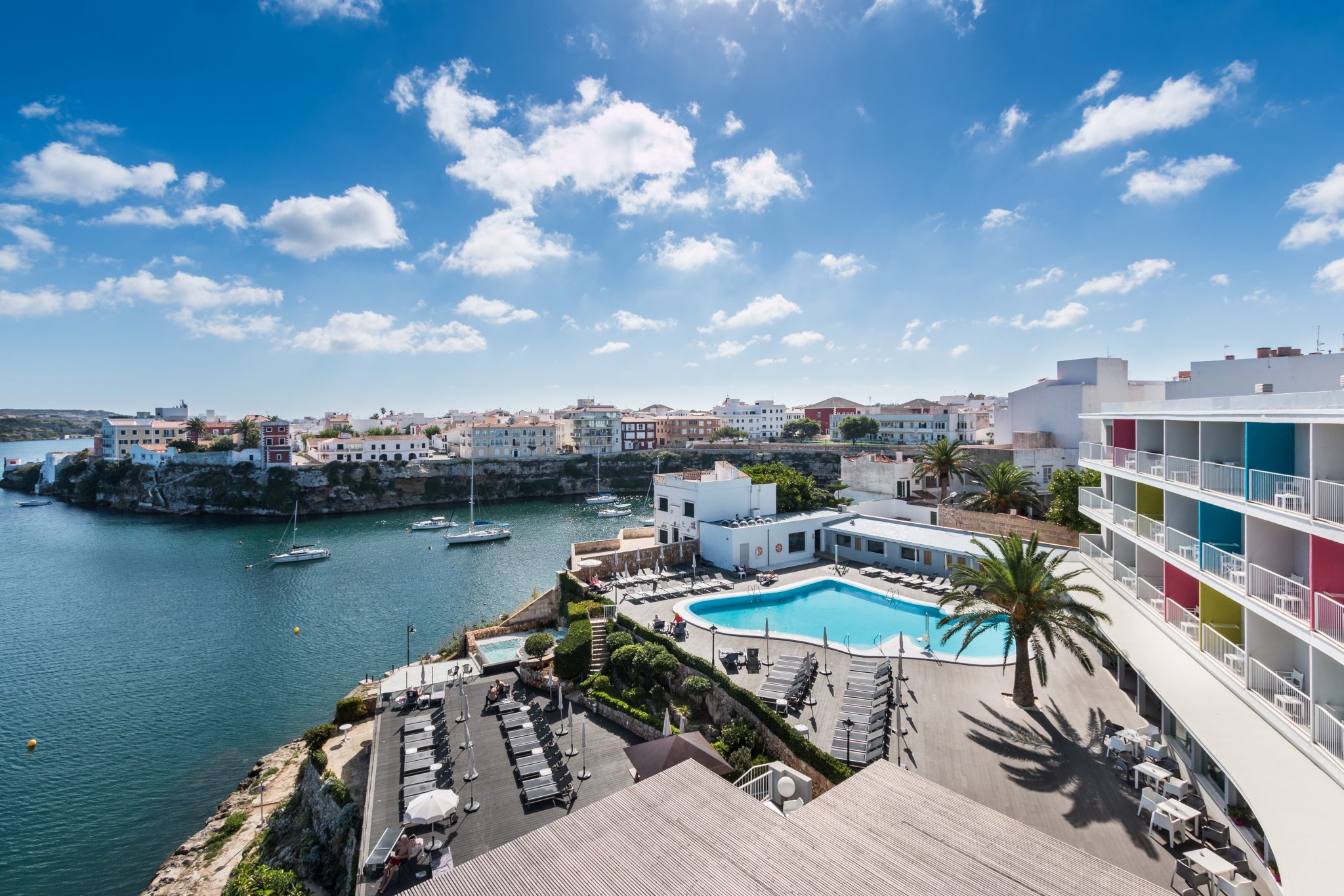 ¿Cuál es nuestro día perfecto en el hotel Artiem Carlos?